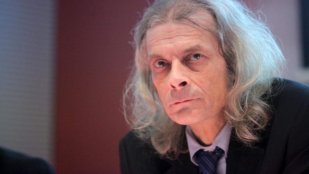 João Manso Neto: A estratégia não muda de cinco em cinco minutos ...