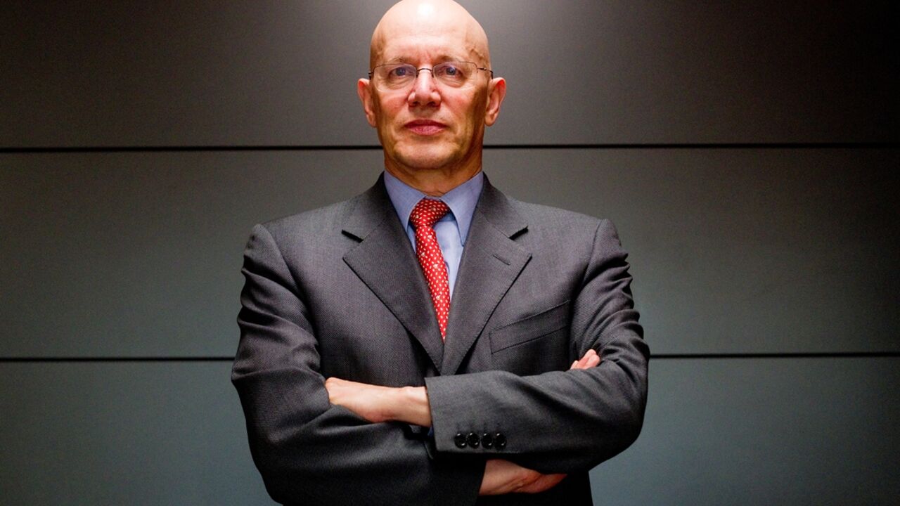 Vítor Bento só entra no BES após contas do 1º semestre fechadas - Banca ...