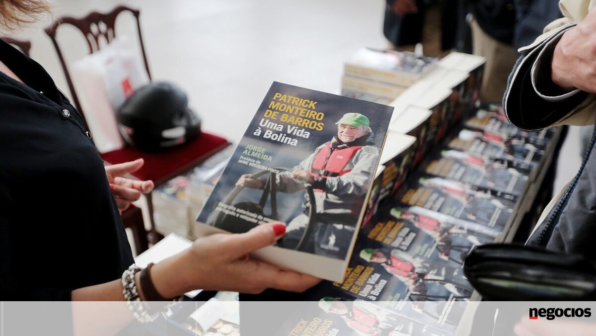 Fotogaleria: Lançamento de Patrick Monteiro de Barros - Uma vida à ...