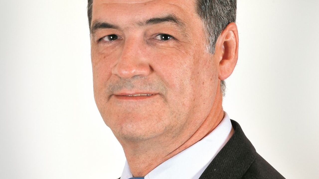 Repsol pede incentivos iguais nas energias limpas - Energia - Jornal de ...
