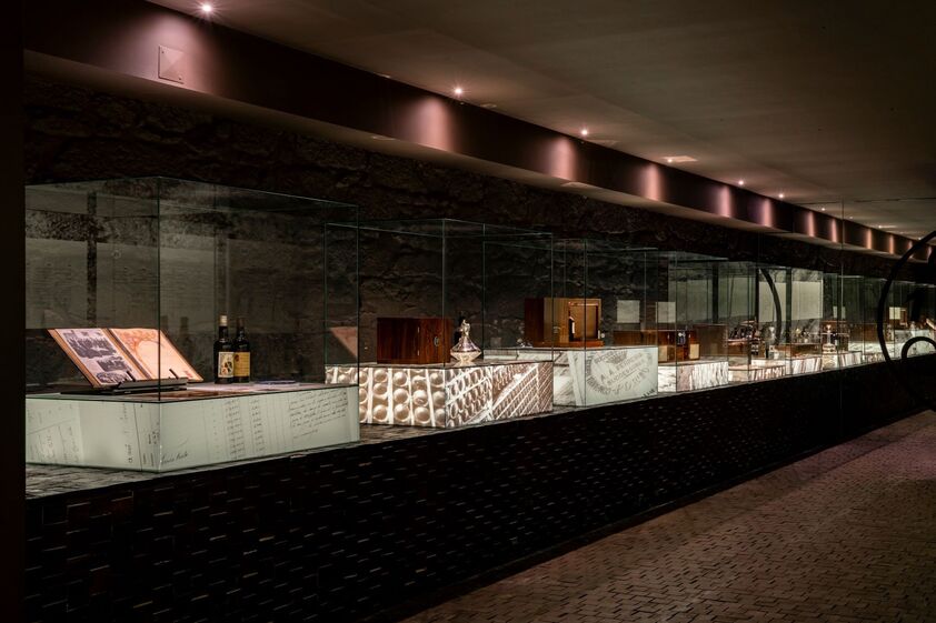 Sogrape reabilita caves do vinho do Porto mais português - Vinho ...