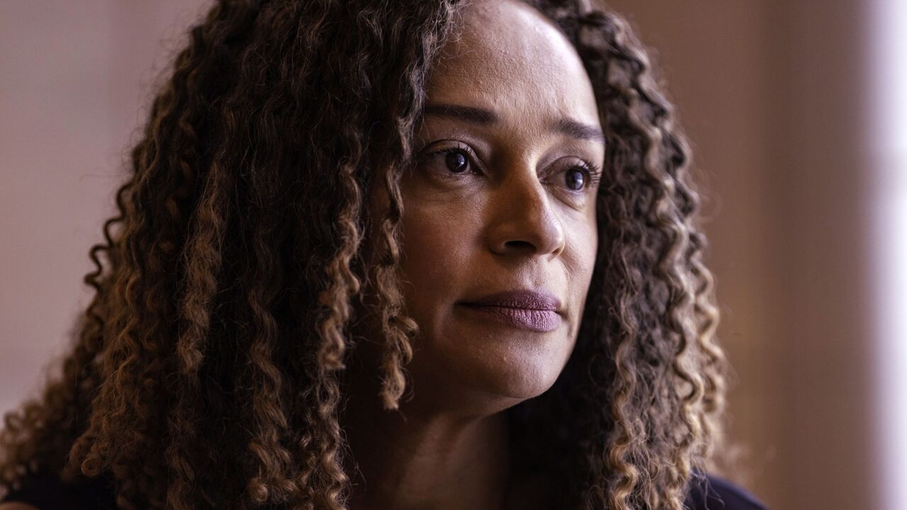 PGR angolana entrega gestão da ZAP ao Estado e reintegra trabalhadores ...