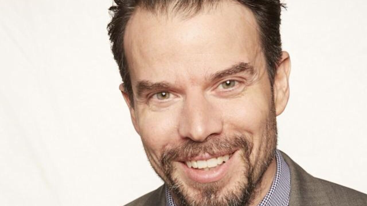 Titã dos hedge funds Chris Rokos capta mil milhões após perdas recorde ...