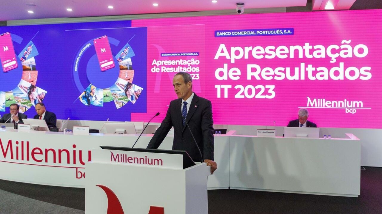 Lucro do BCP sobe 90% para 215 milhões de euros - Banca & Finanças ...