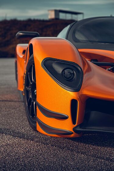 Supercarro português: A história, o preço, as imagens e a ficha técnica ...