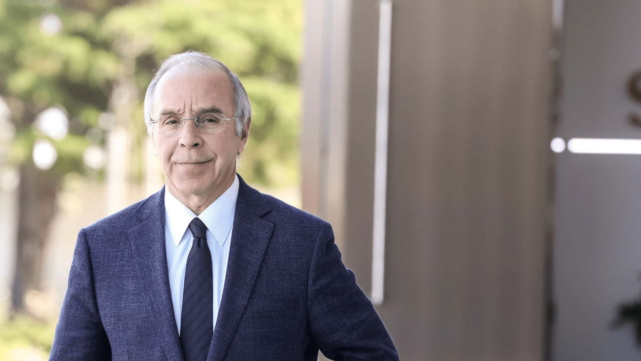 Marques Mendes atira decisão sobre corrida a Belém para 2025 - Política ...